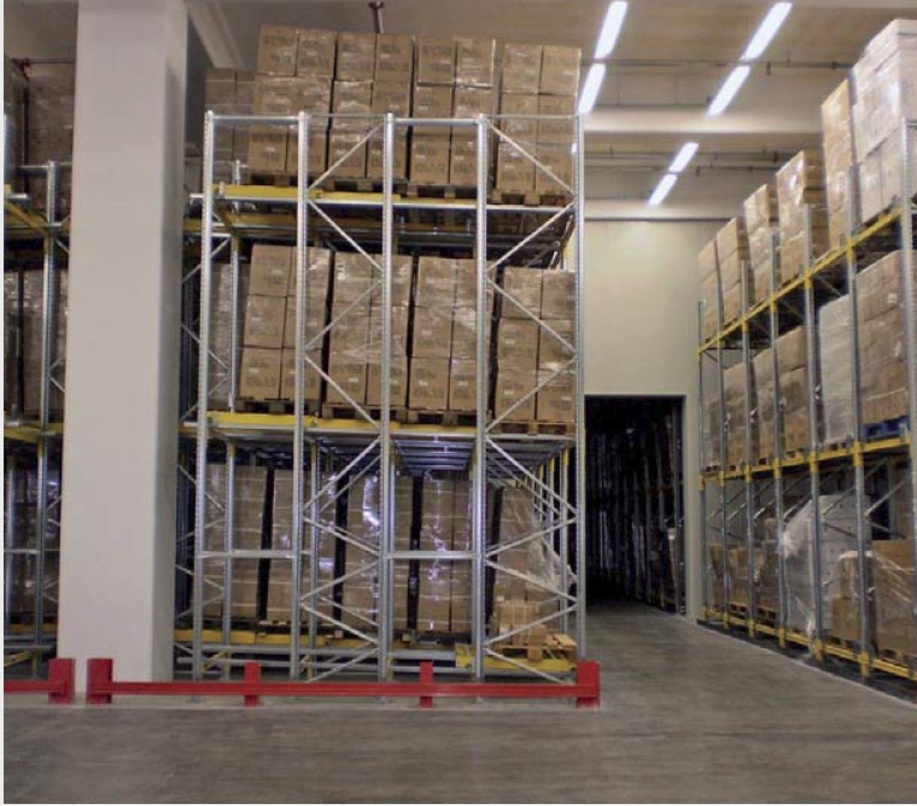 Push back - paletni regali / Sistemi skladištenja - Metal Sistemi